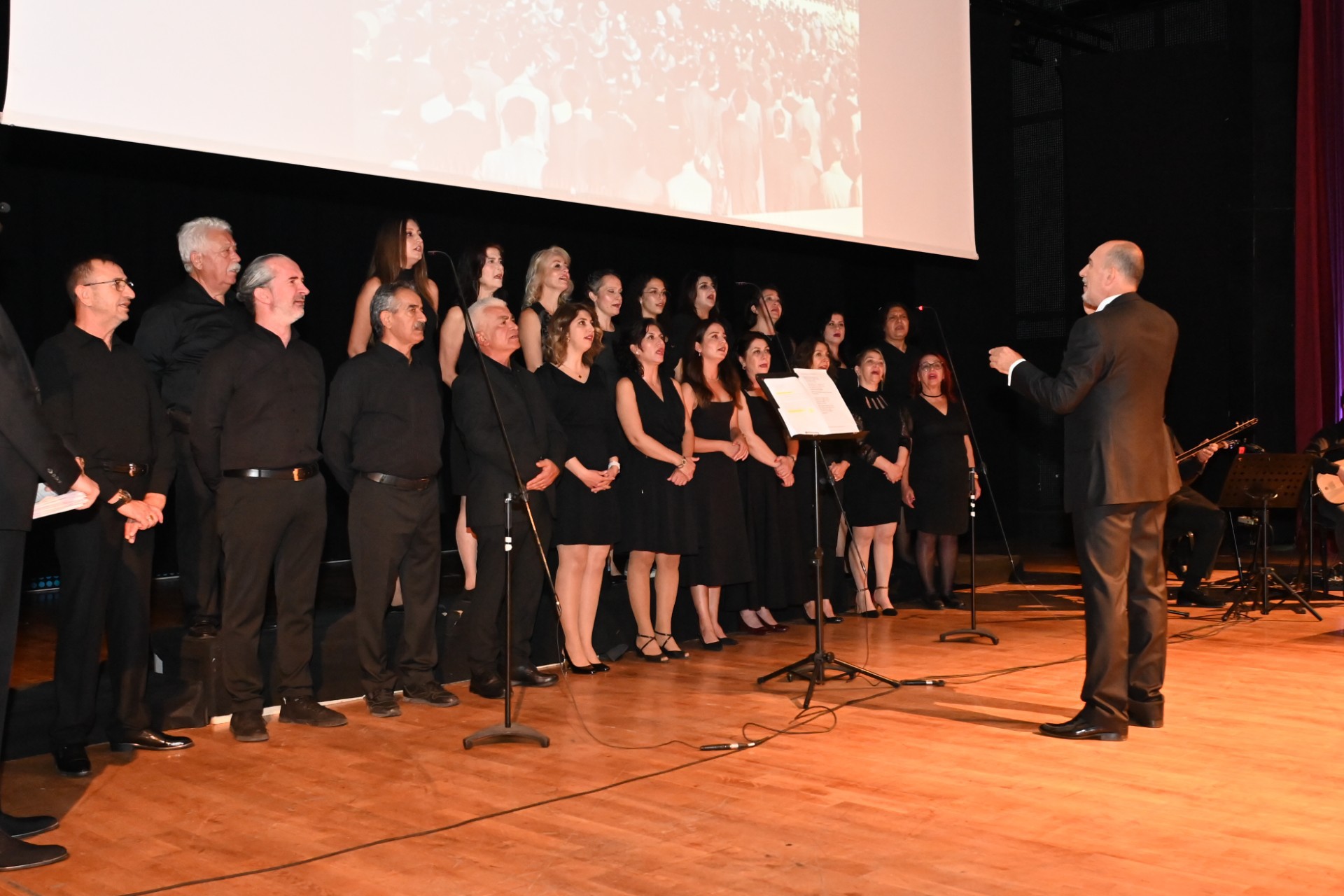Kepez Belediyesi - Kepez’de Atatürk Anısına Oratoryo